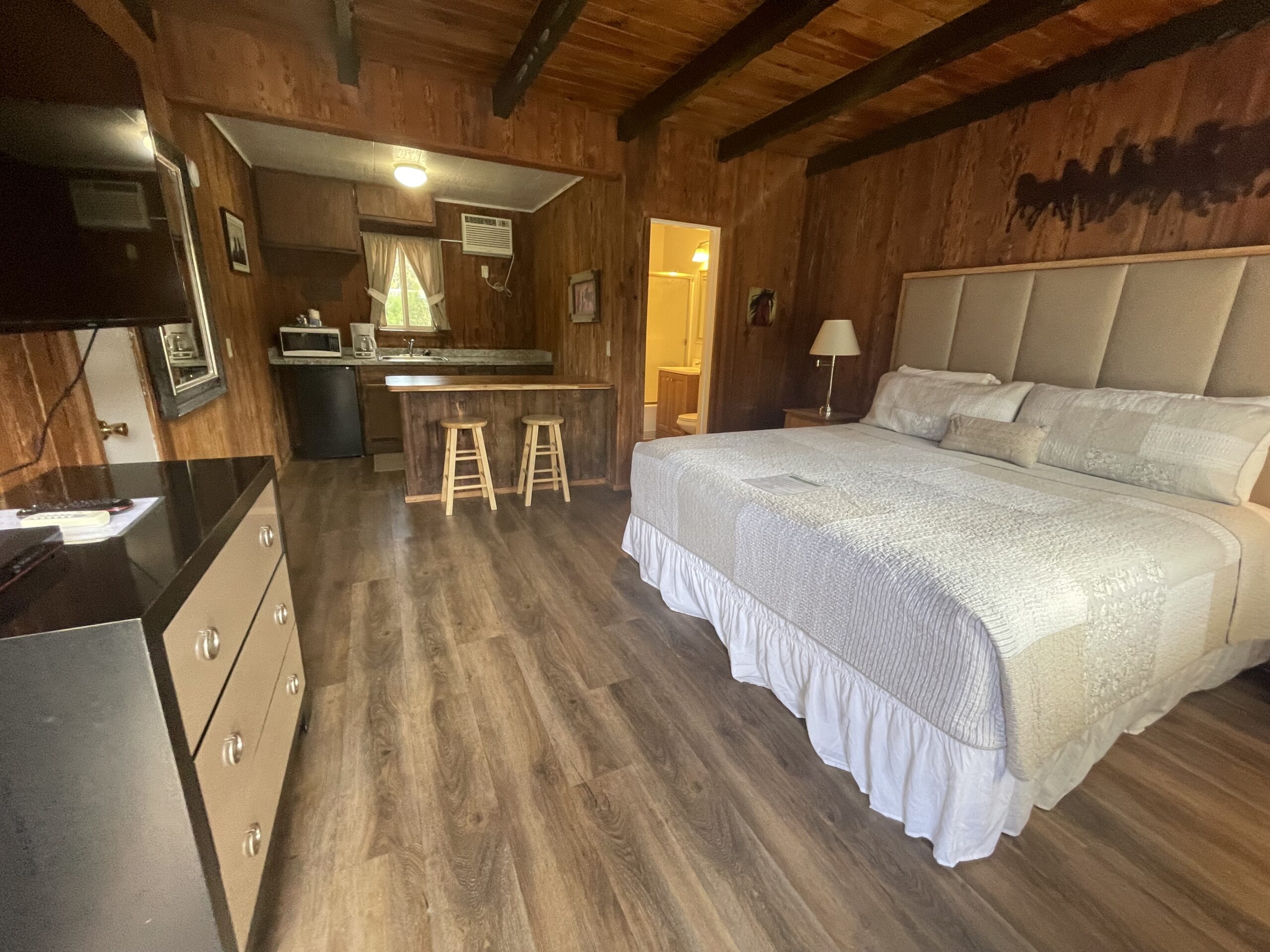 Riverfront Lodging